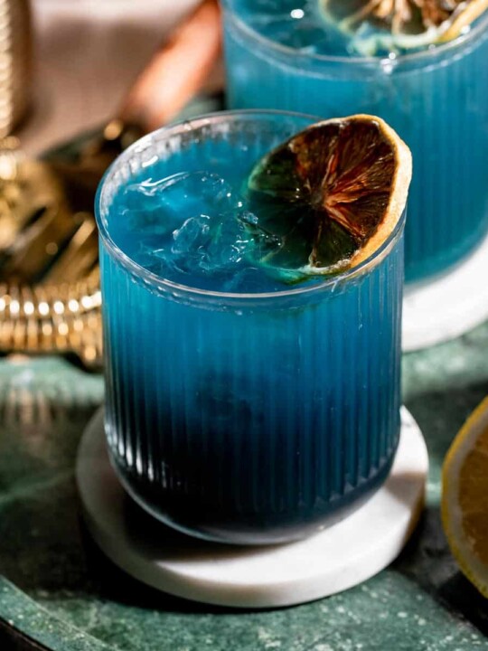 Classic Clover Club Cocktail - Brew Buzz Blend