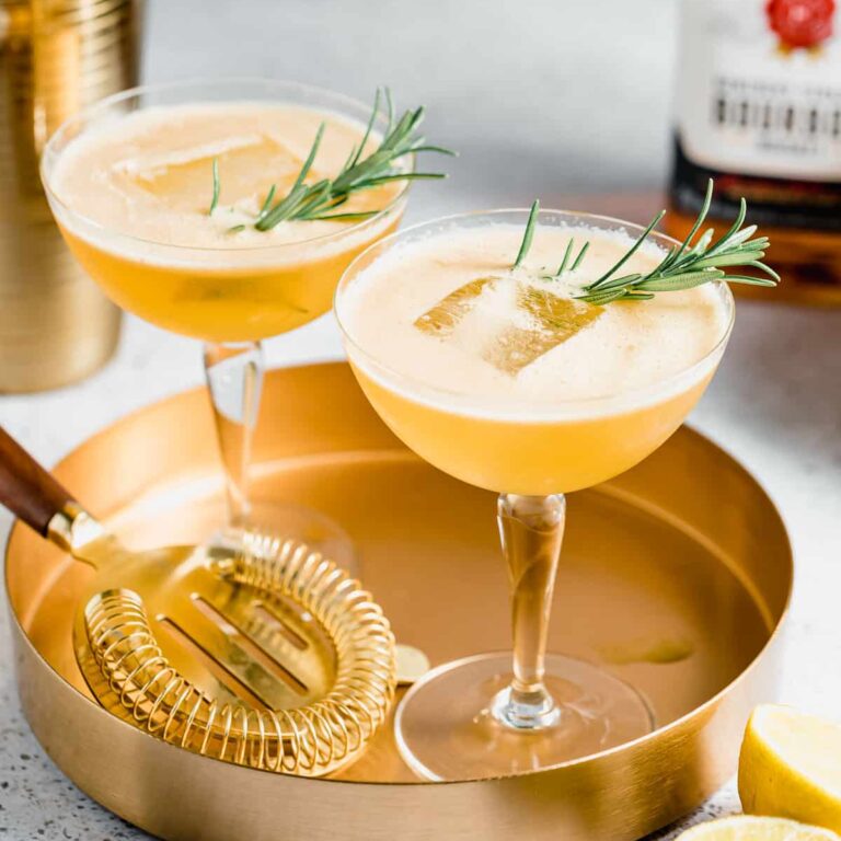 15 Must-Try Midori Cocktails - Brew Buzz Blend