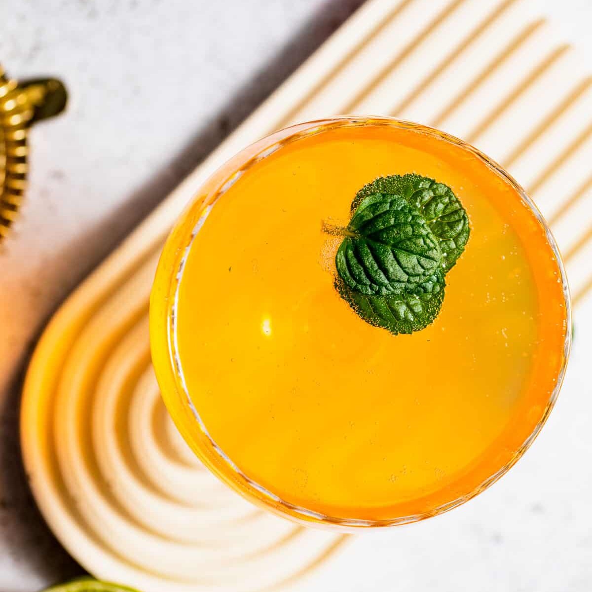 Tokyo Tea Cocktail - Brew Buzz Blend